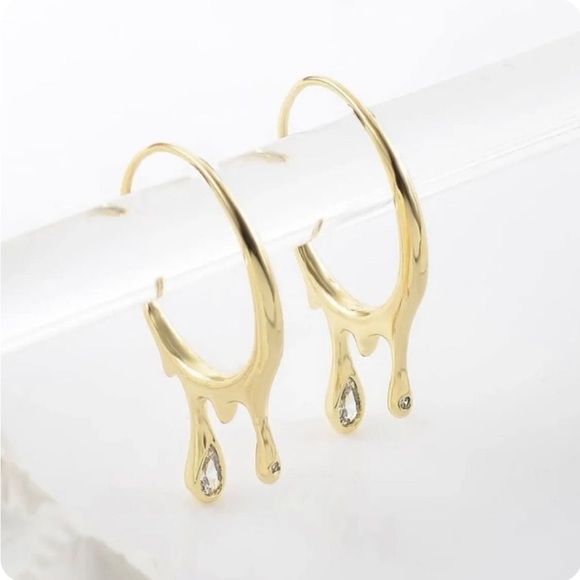 Jewelry | 23drippy Crystal Hoops Mini Gold Earrings Hoops Drip Hoop Trippy Melt New | Poshmark